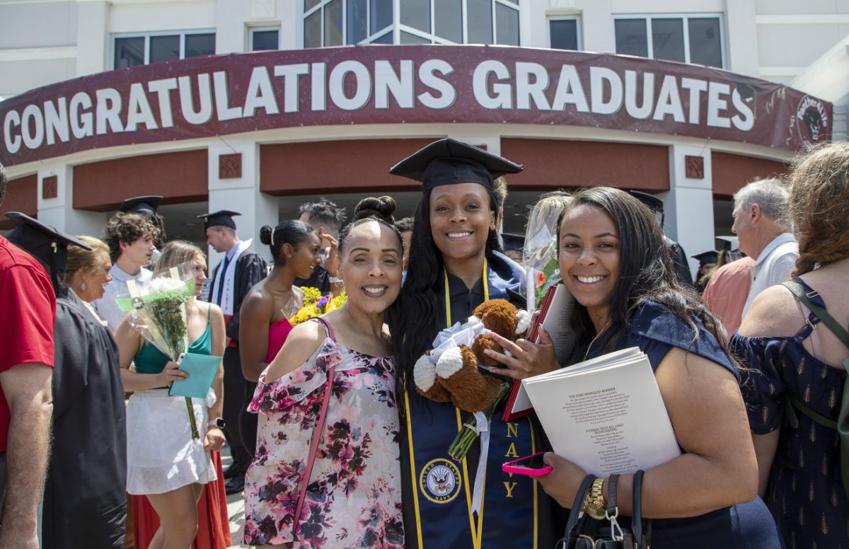 Florida Tech Students Commence New Chapter - Florida Tech News