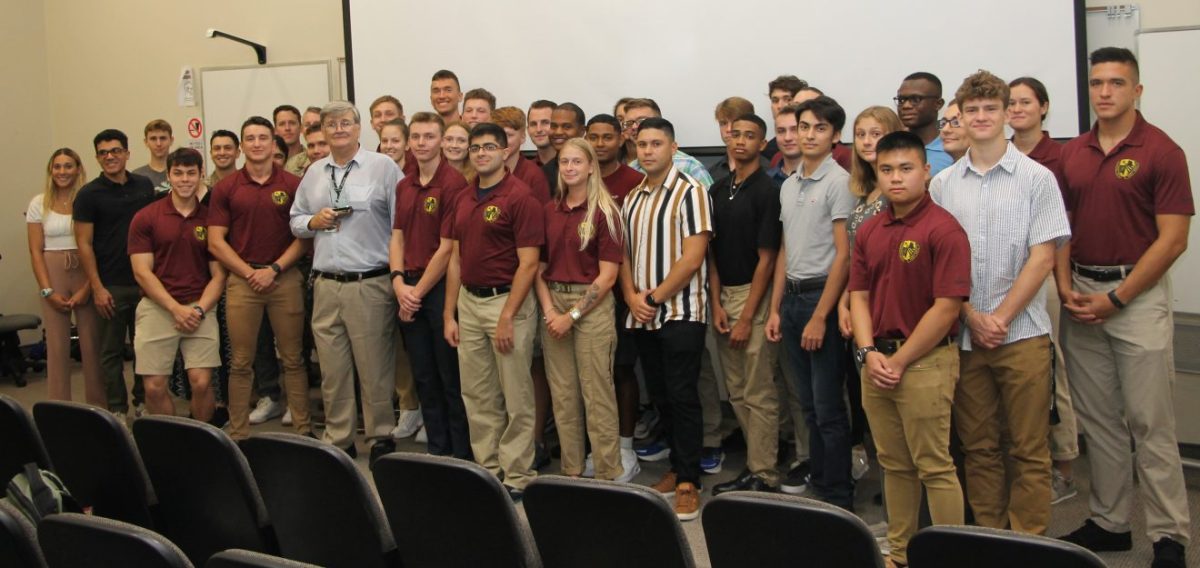 Robert Taylor Receives DePuy Award for ROTC Support - Florida Tech News