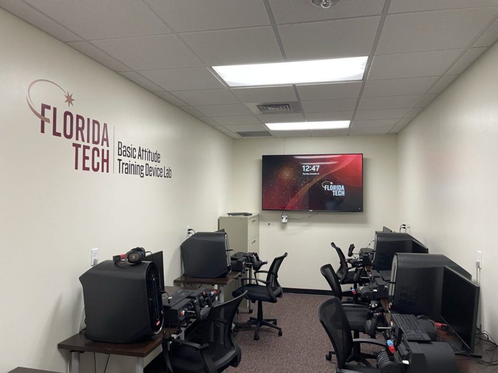 Revamped Flight Training Lab Looks to Boost Aviation Experience